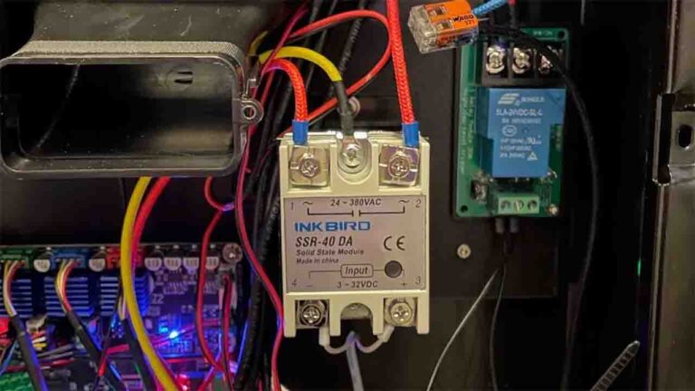 QIDI TECH PLUS4: Zapaljivo